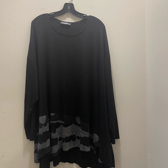 Alembika | Tops | Alembika Lagenlooktunictop | Poshmark